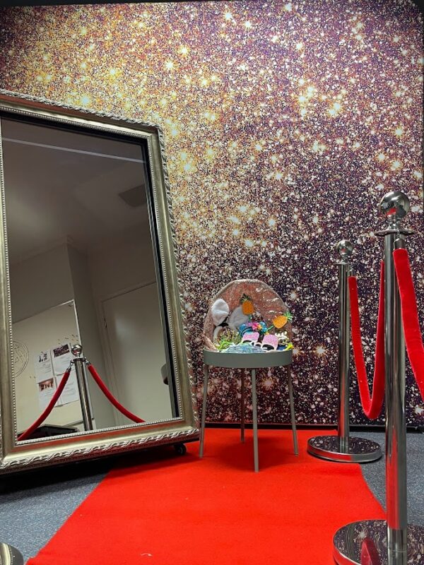 Gold Sparkle Backdrop Pillow Case Hire – Gold Coast – Brisbane | Osmic ...